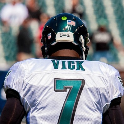 Kelly Learning the Hard Way With Vick - Philadelphia Magazine