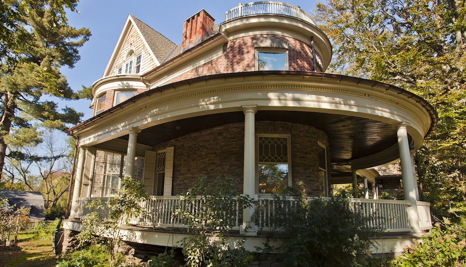 In the Round: Hazelhurst & Huckel's West Price Street Curves