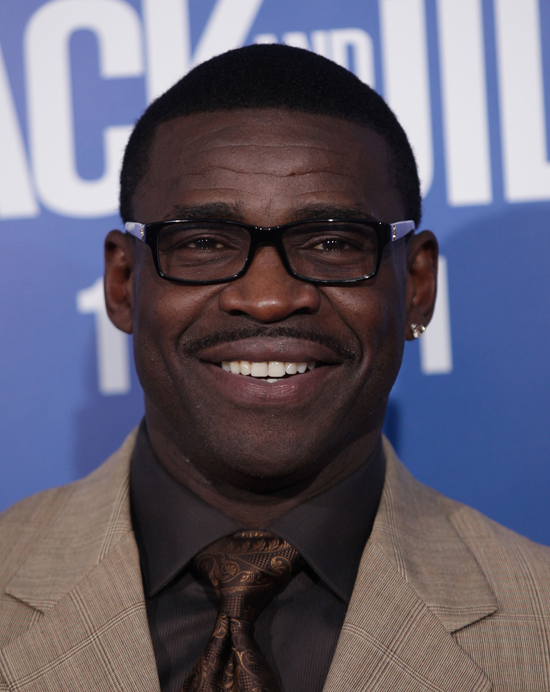 Why Michael Irvin Never Criticized the Eagles Fans Who Cheered His ...