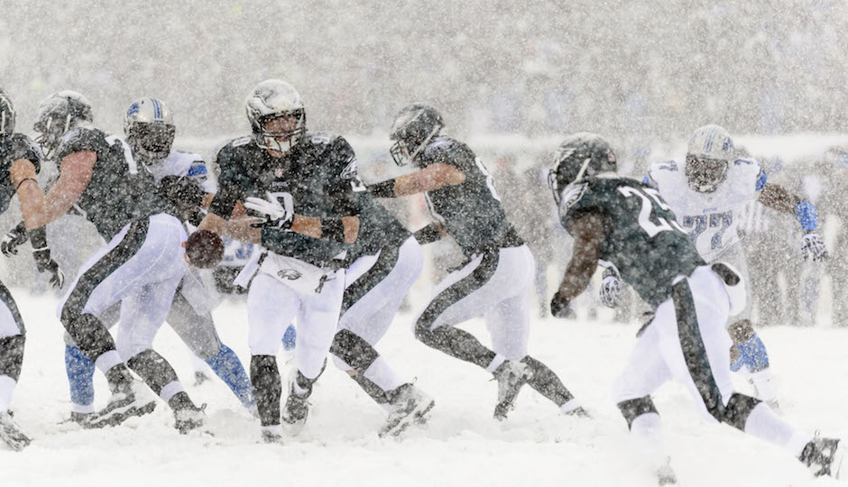 Those Awesome Eagles Snow Bowl Pics Were Very Hard to Take ...