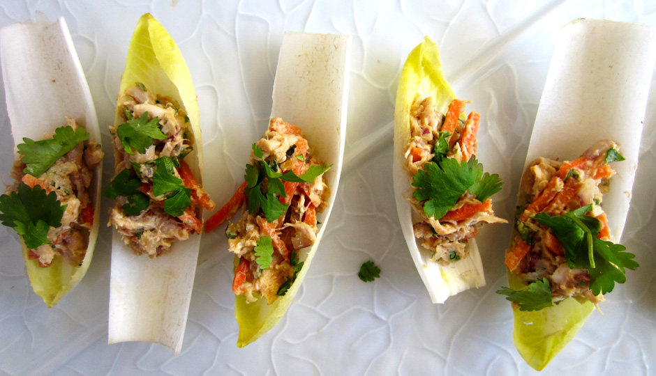 Make This Appetizer: Thai Peanut Chicken on Belgian Endive ...
