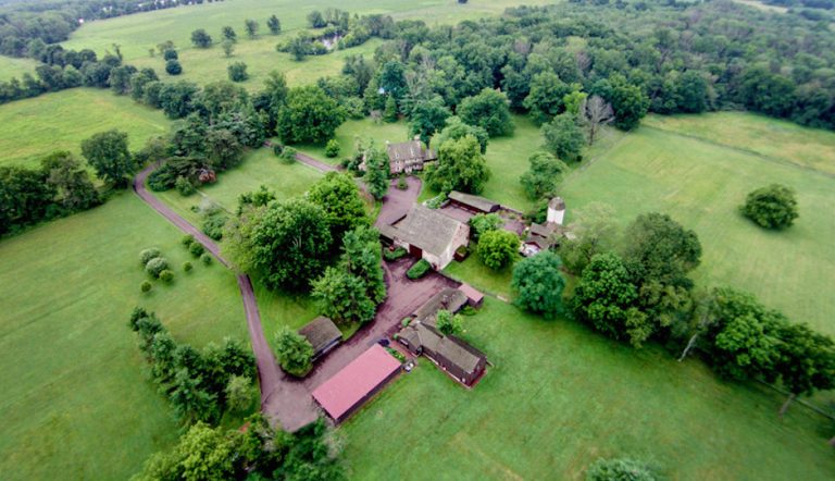 Farmhouse Friday: Lane's End Farm Gets Second Price Cut