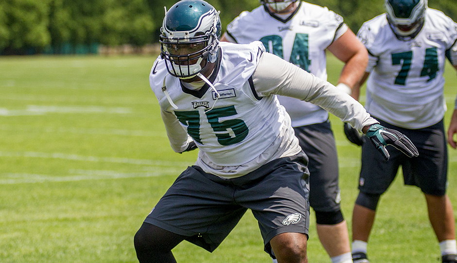 Vinny Curry Getting Some Work At Linebacker - Philadelphia Magazine