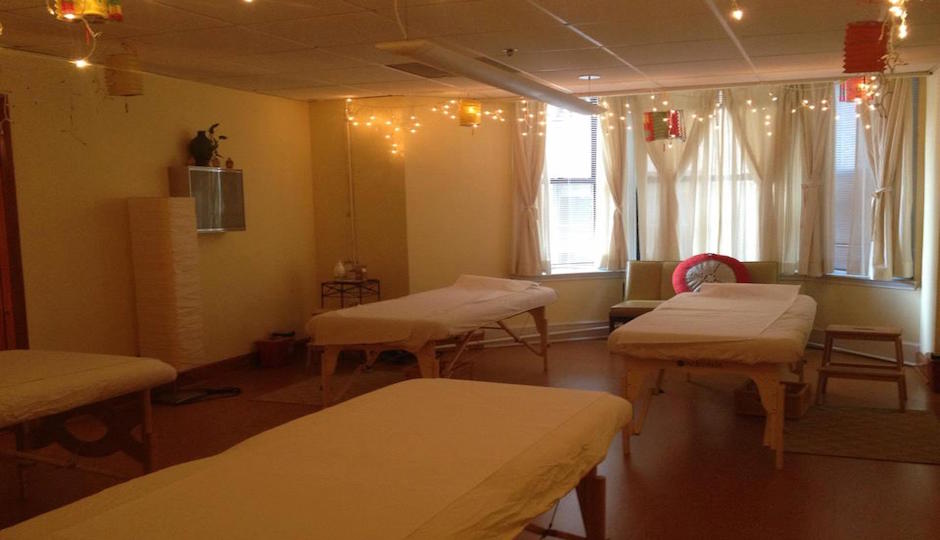 I Tried It: My First Acupuncture Experience | Be Well Philly