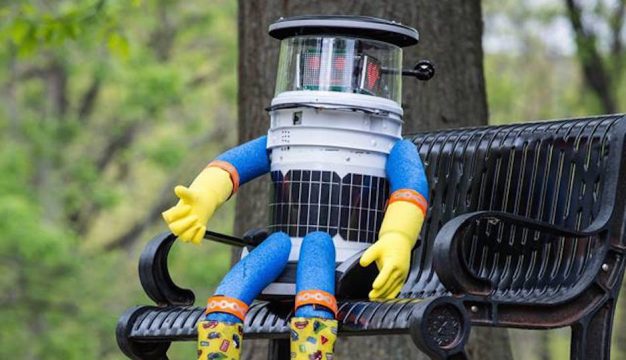 Can Philly Save the HitchBOT? - Philadelphia Magazine