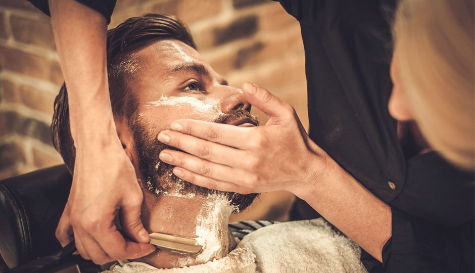 Score a Free Straight Razor Shave Today