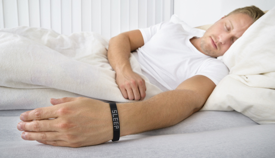 Wearable Sleep Trackers Pros and Cons | Be Well Philly
