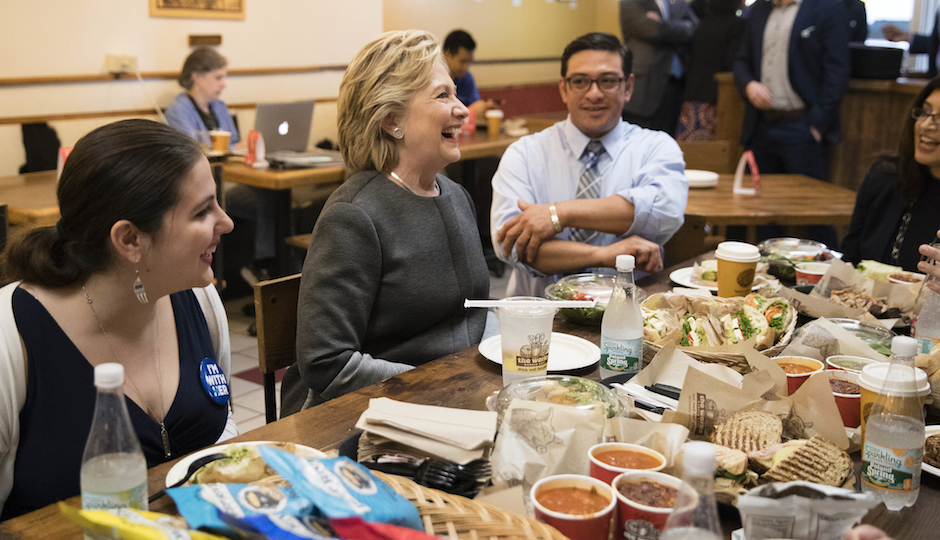 Woman Wins Lunch With Hillary Clinton, Doesn't Remember Entering Contest