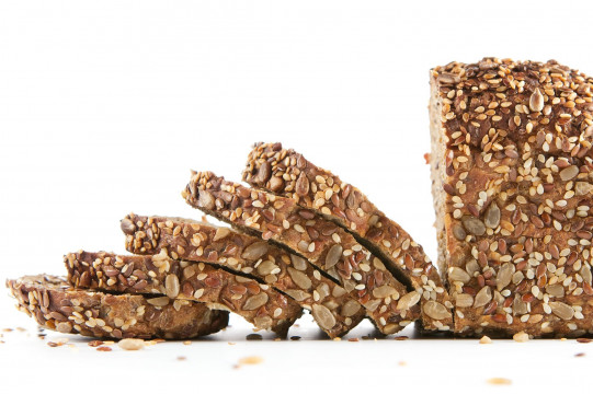 What's the Best Healthy Bread You Can Find at the Grocery Store?