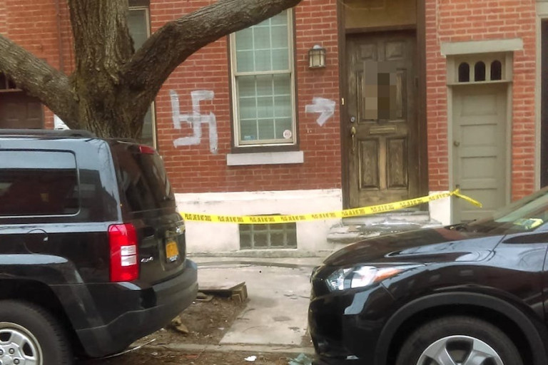 Somebody Painted a Swastika on This Northern Liberties House