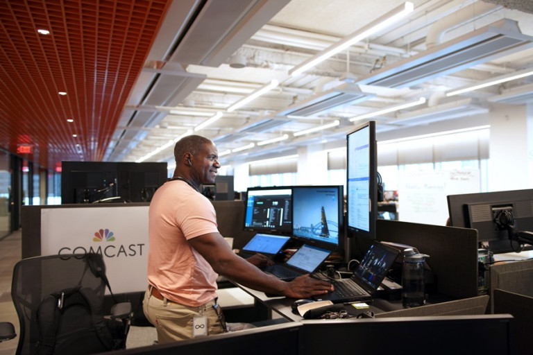 30 Fascinating Things I Learned on a Tour of the New Comcast Technology ...