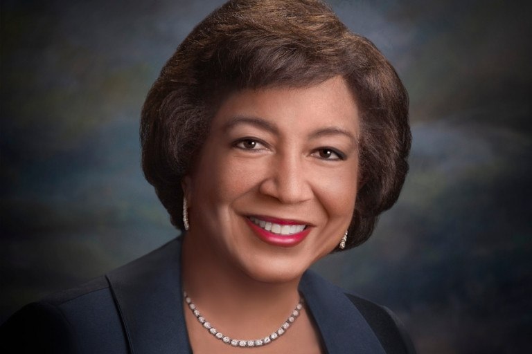 Oncologist Edith Mitchell Wins PHL Life Sciences Ultimate Solution Award