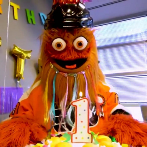 Meet Gritty - Philadelphia's Favorite Mascot | PhillyMag