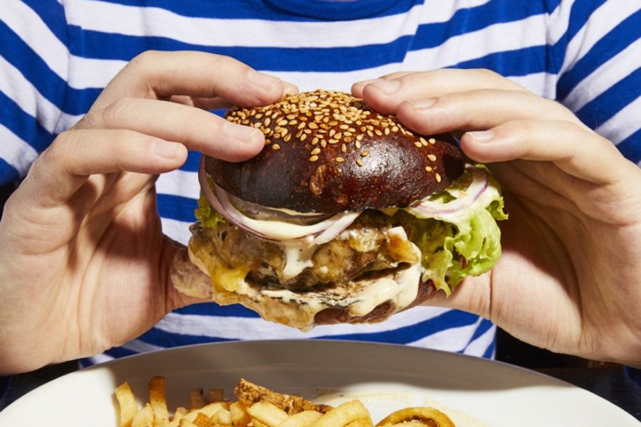 Where to Eat Burgers in Philadelphia: The Ultimate Guide
