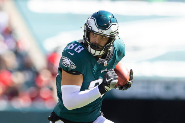 The Eagles Needed to Clear the Path for Dallas Goedert