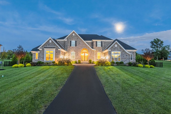 On the Market: Ivyland Tudor/Colonial House for Sale