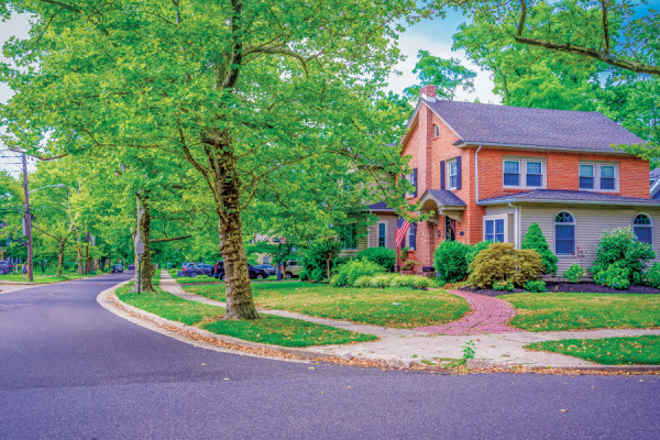 The Most Walkable Philadelphia Suburbs and Neighborhoods