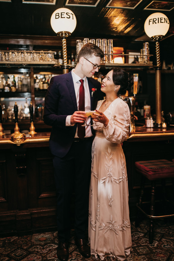 A Dandelion Micro-Wedding With a London-Meets-Philly Theme