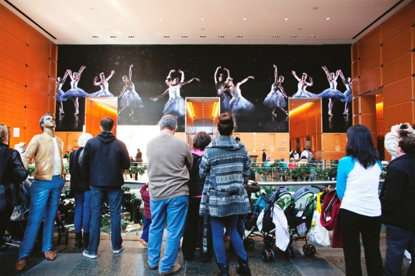 Holiday Lights Around Philadelphia: The Ultimate Guide