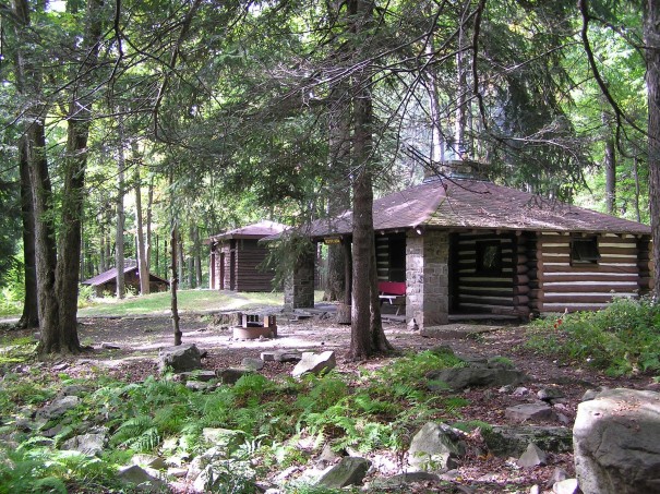 23 Things to Do in the Poconos in the Winter