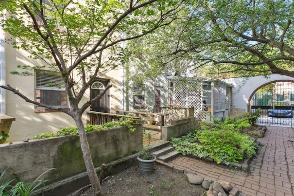 Just Listed: Wash West Courtyard Trinity House for Sale