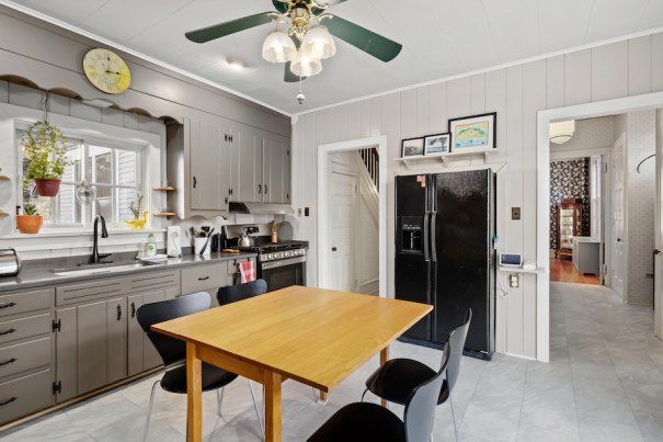 On the Market: Historic Riverton Queen Anne House for Sale