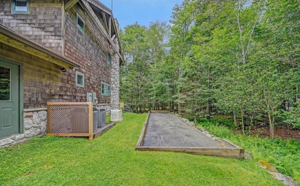 In the Poconos: Pocono Pines Rustic Manor House for Sale
