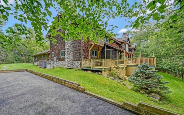 In the Poconos: Pocono Pines Rustic Manor House for Sale