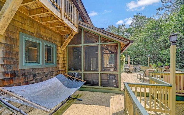 In the Poconos: Pocono Pines Rustic Manor House for Sale