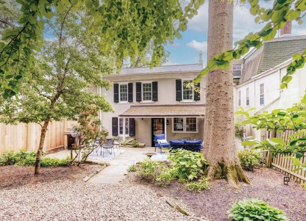 Living in Chestnut Hill: A Neighborhood Guide