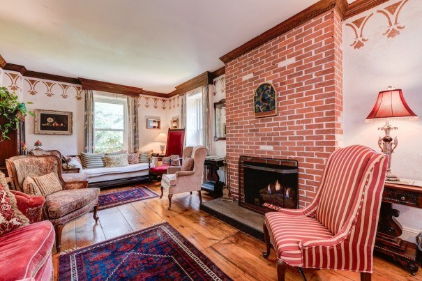 On the Market: New Hope Historic Inn House for Sale