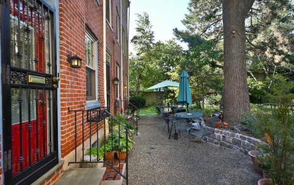 A Guide to Philly’s Trinities: The Original Tiny Houses