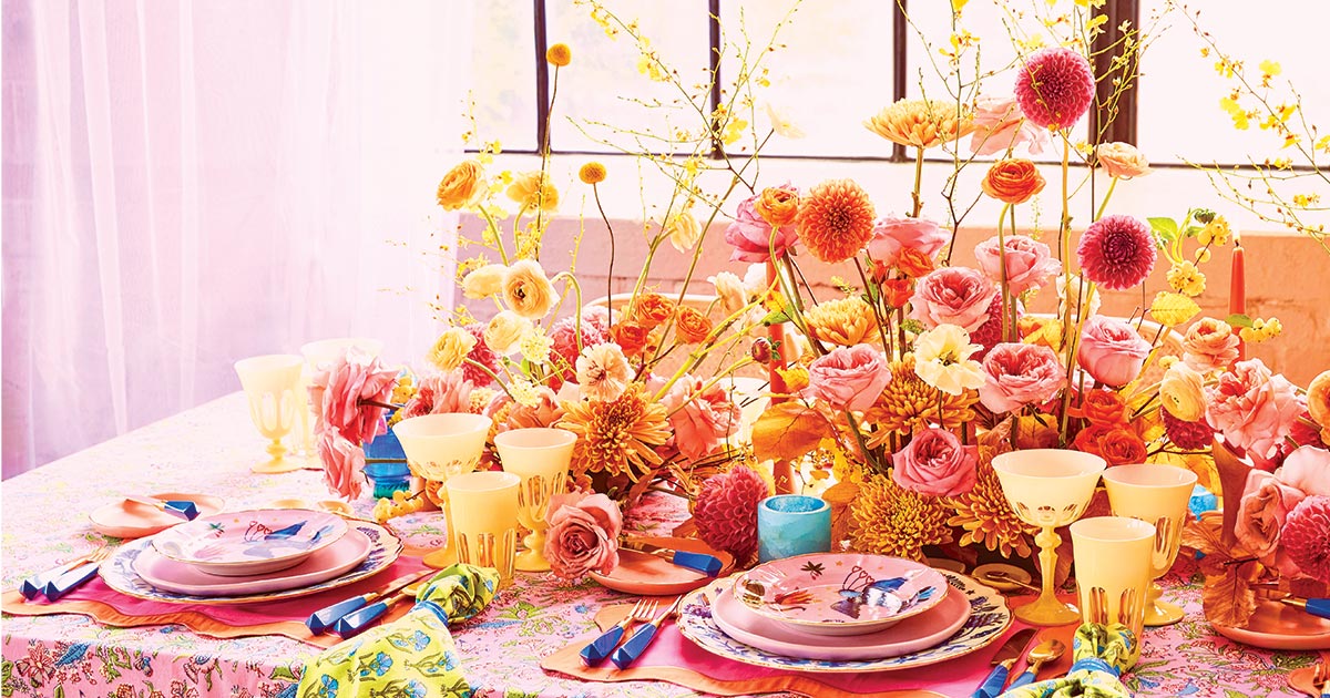 A Rainbow of Colorful Wedding Decor Ideas for Your Philly Big Day