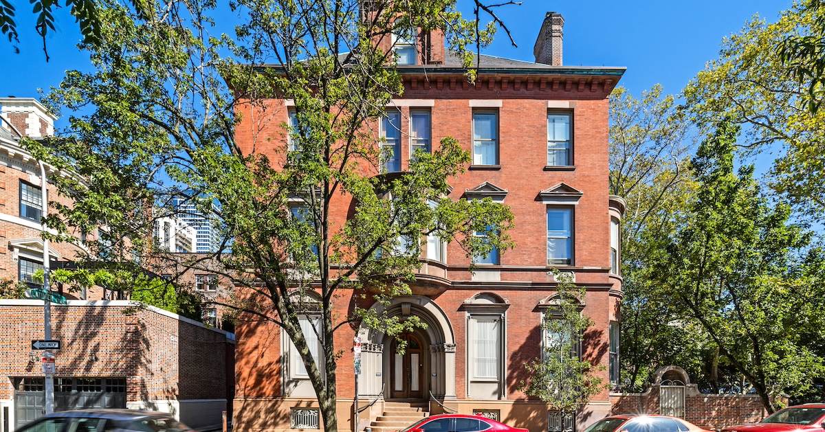 On the Market: Fitler Square Bi-Level Condo for Sale