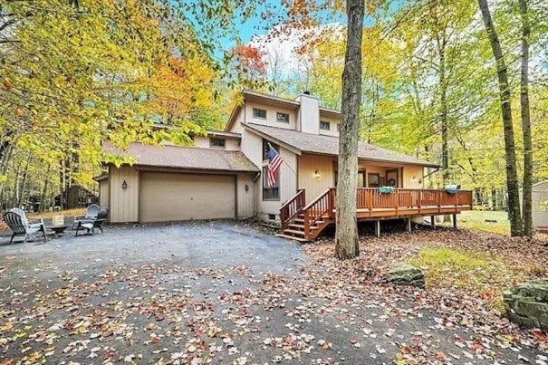 Pocono Lake Updated Contemporary House for Sale