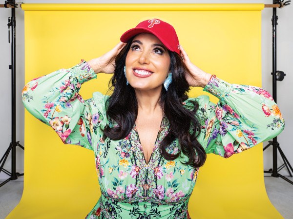 Alicia Vitarelli of 6ABC Talks Fan Obsessions and Scuba Dresses