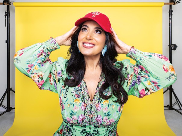 Alicia Vitarelli of 6ABC Talks Fan Obsessions and Scuba Dresses